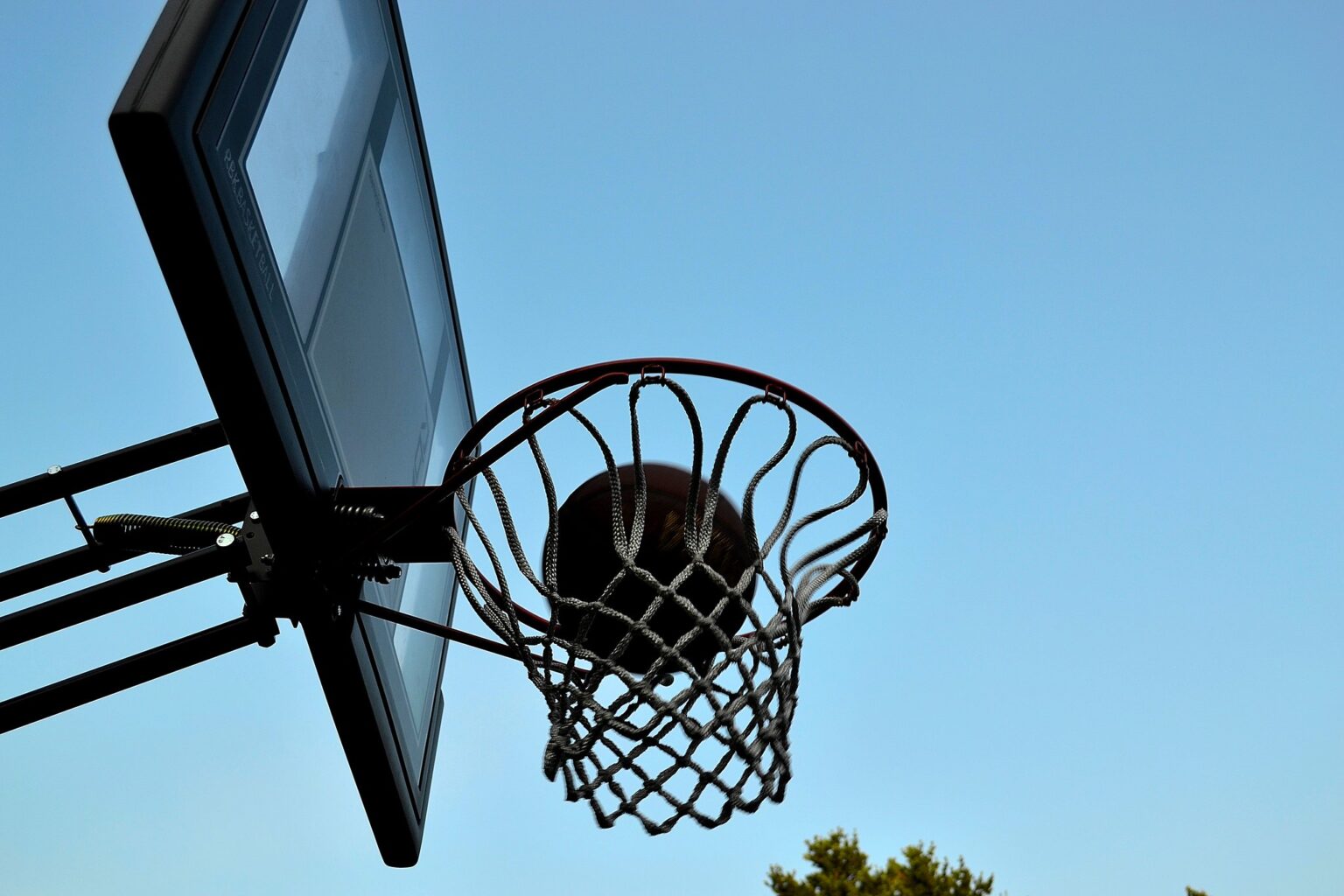 What Are The 5 Positions In Basketball? [And Their Roles]